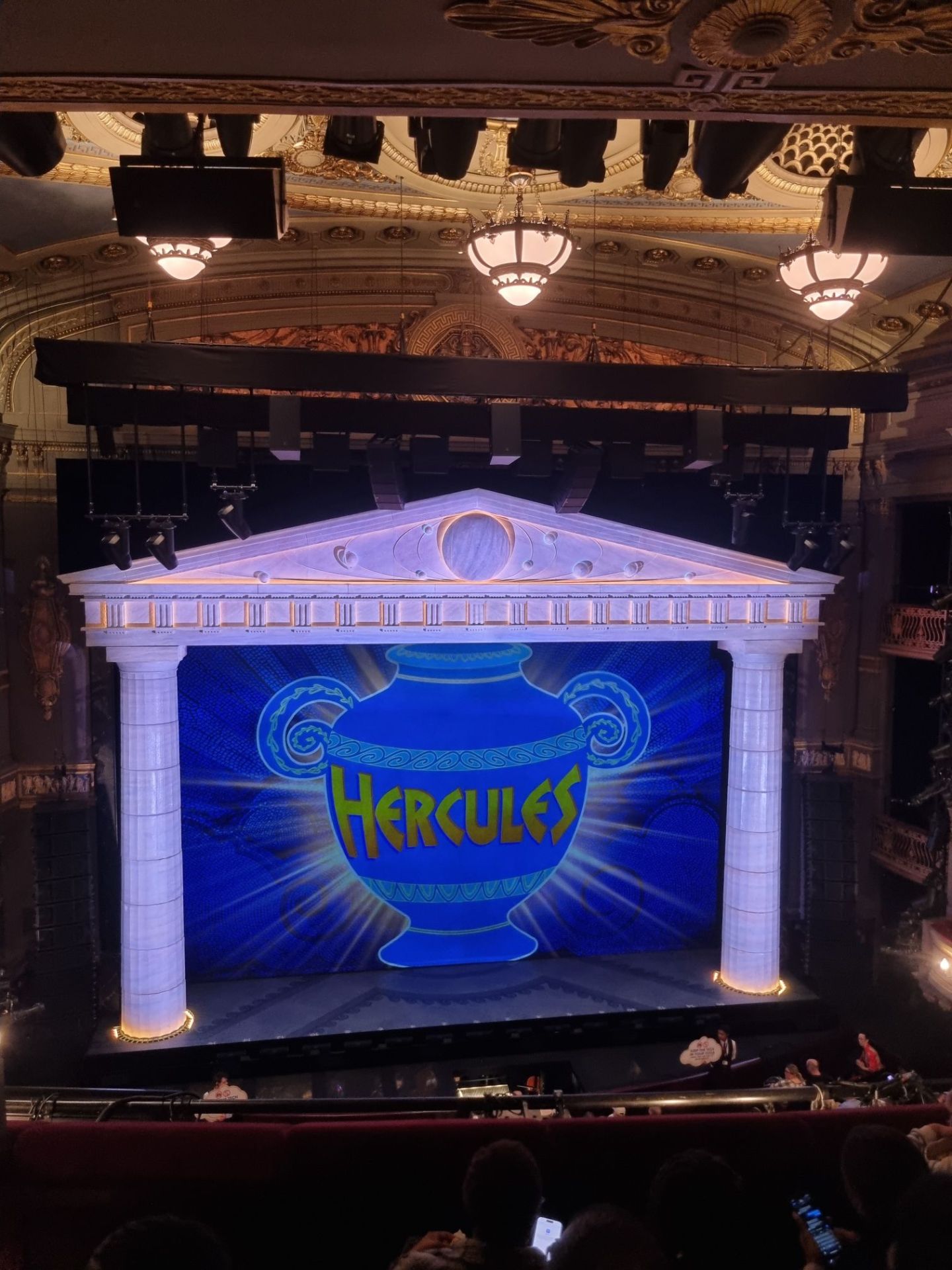 DISNEY’S HERCULES – Theatre Royal Drury Lane ⭐️⭐️ – Stage Right Reviews